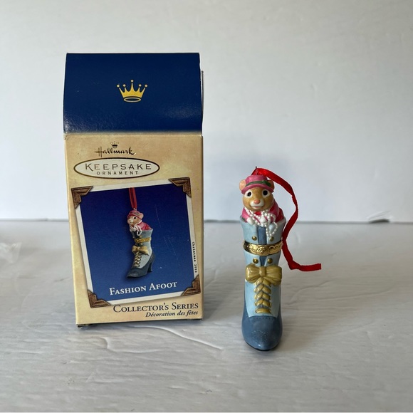 Hallmark | Holiday | Vtg Hallmark Fashion Afoot Mouse In Boot Shoe ...